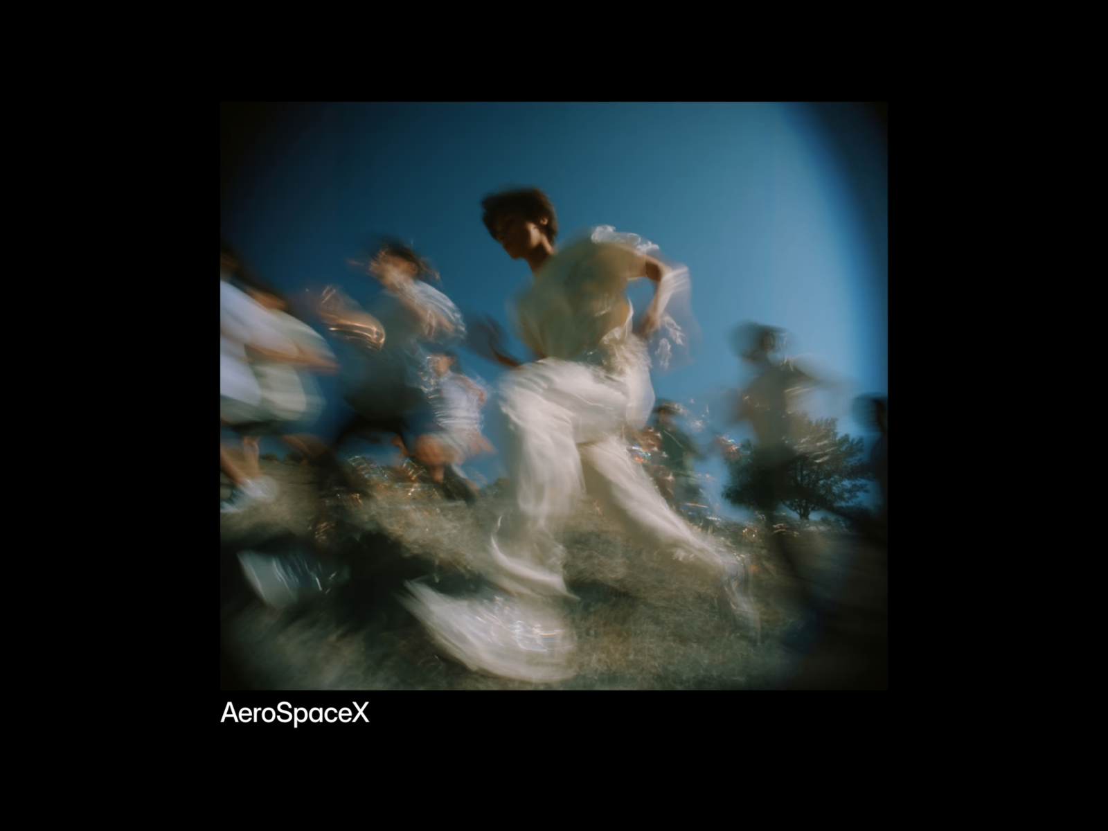 HoverRevealCard: Free UI Component by Chayan Panda — Framer Marketplace