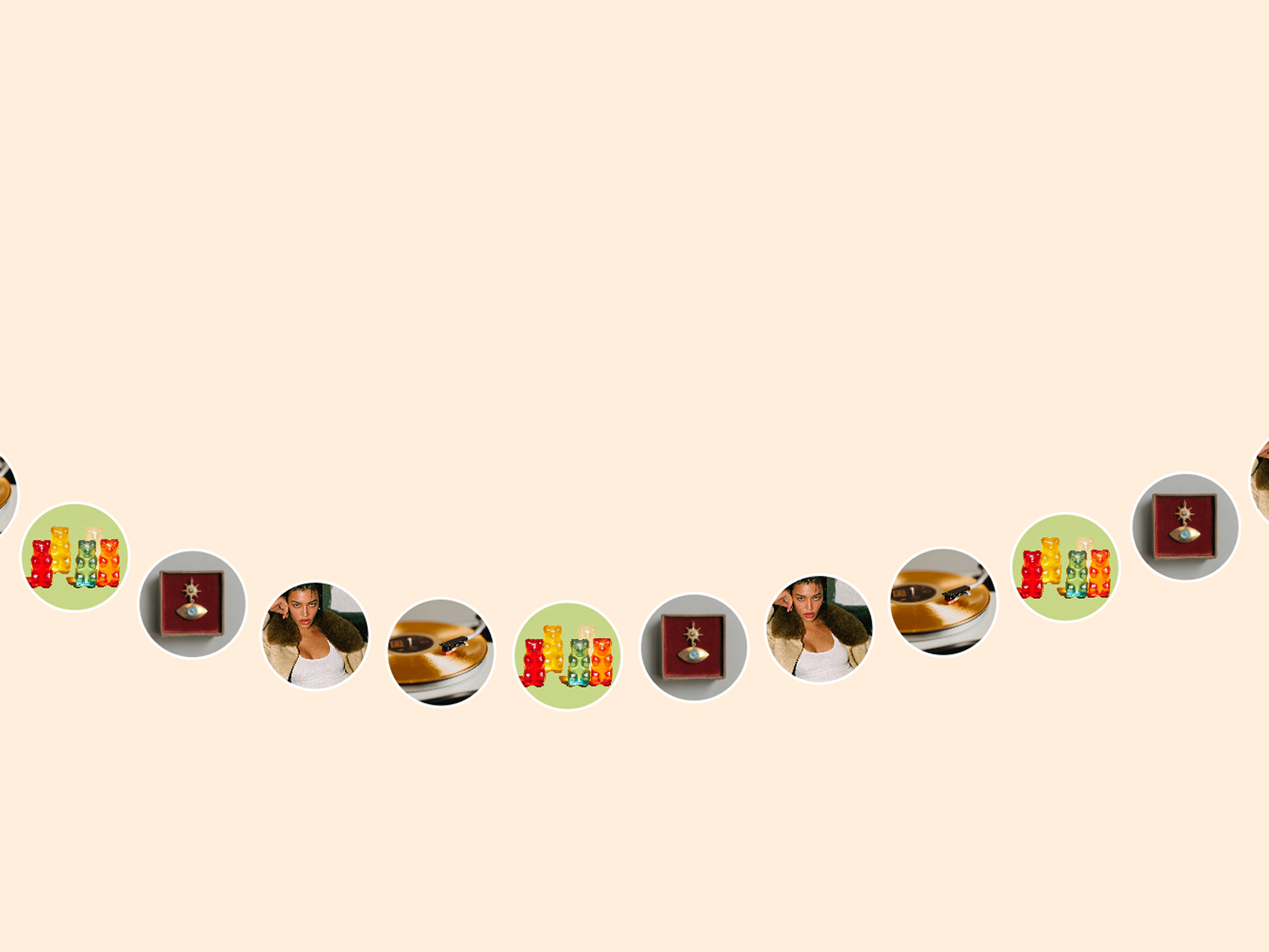 Curved Image Loop: Premium UI Component by Jules Hq — Framer Marketplace